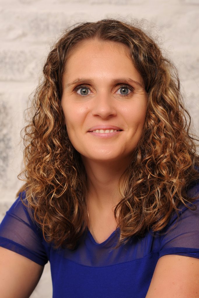 ELMARIE LOMBARD - Bronberg Akademie